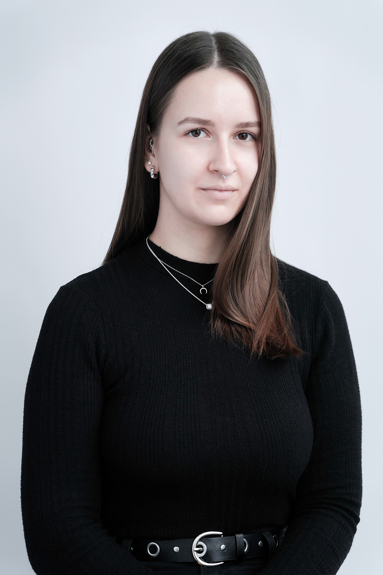 Profesionalus Auskarų Vėrimas | Piercing Project Vilnius