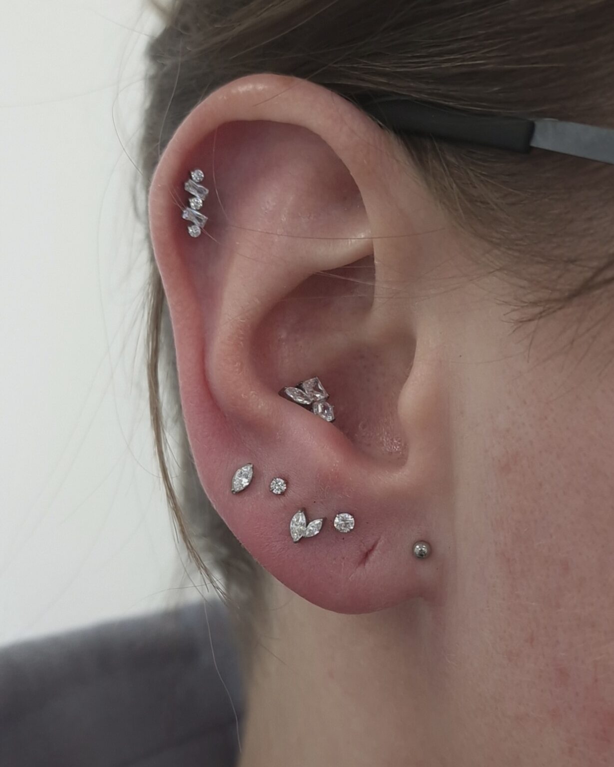 Profesionalus Auskarų Vėrimas | Piercing Project Vilnius