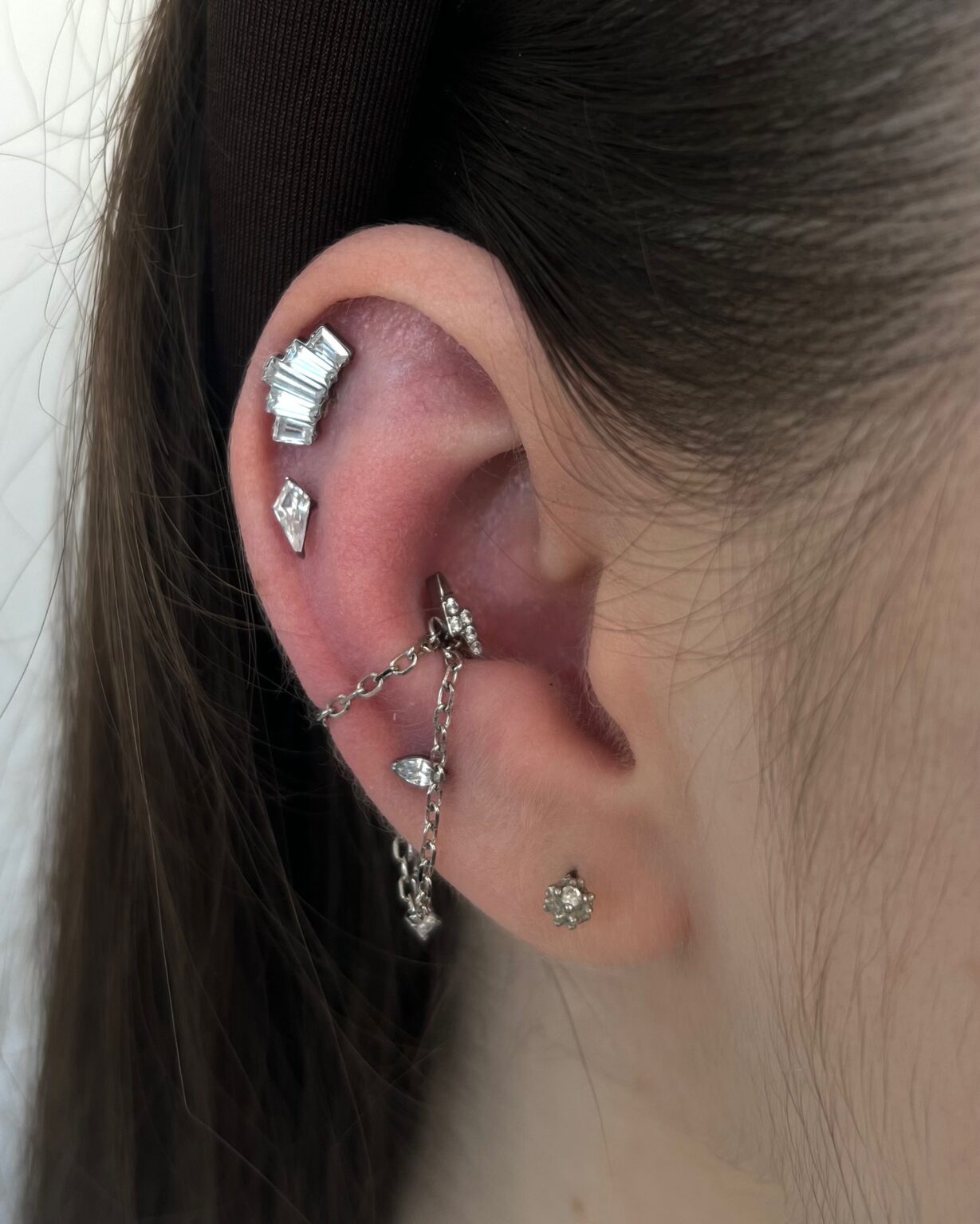 Profesionalus Auskarų Vėrimas | Piercing Project Vilnius